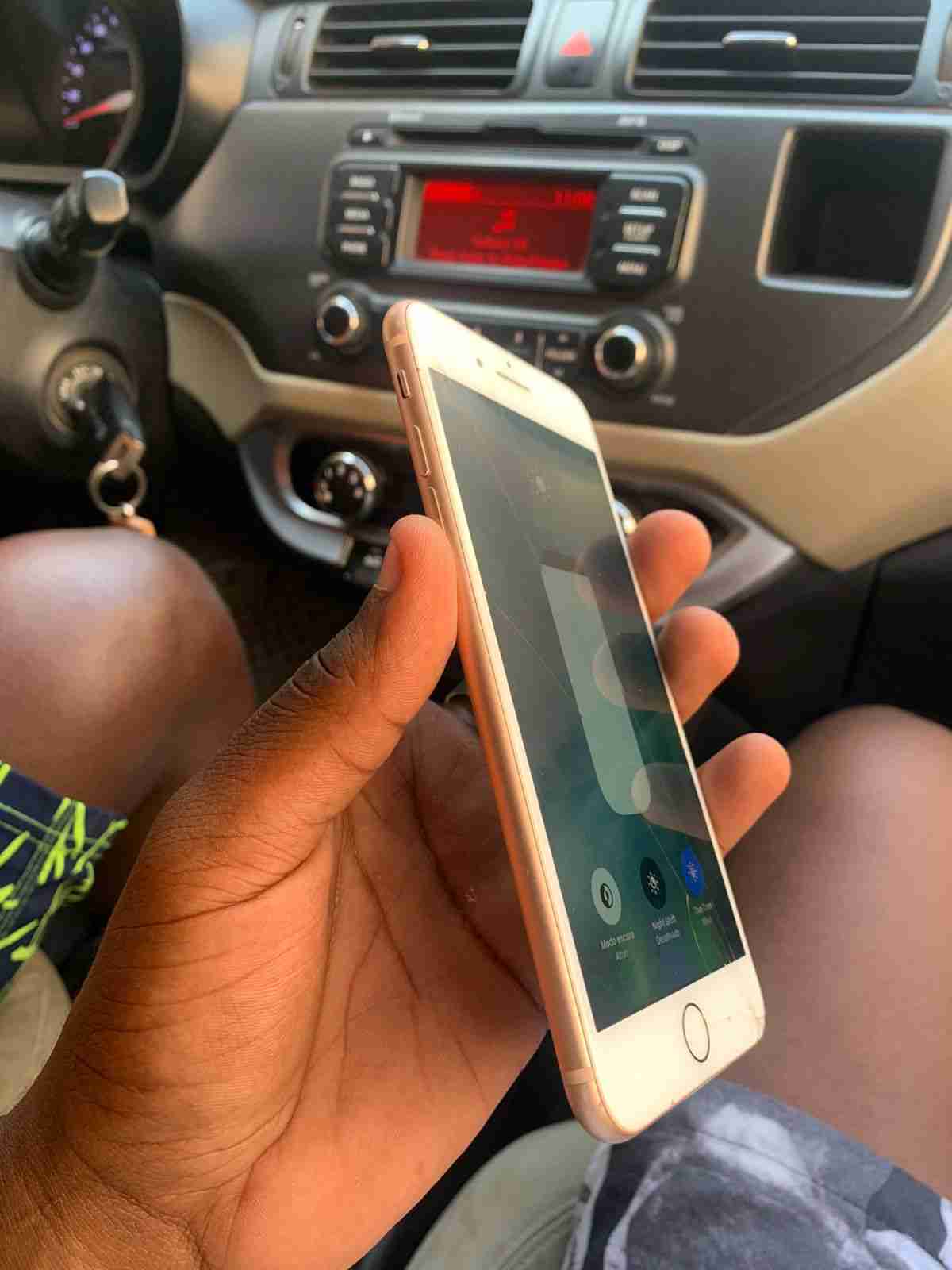 IPhone 8 Plus - Quitanda