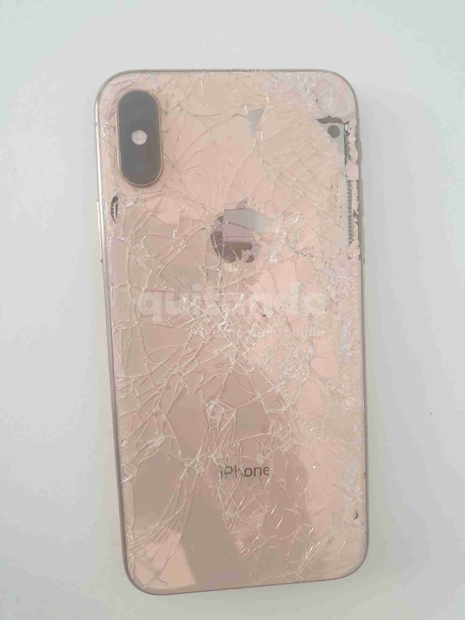 Iphone X 64gb usado - Quitanda