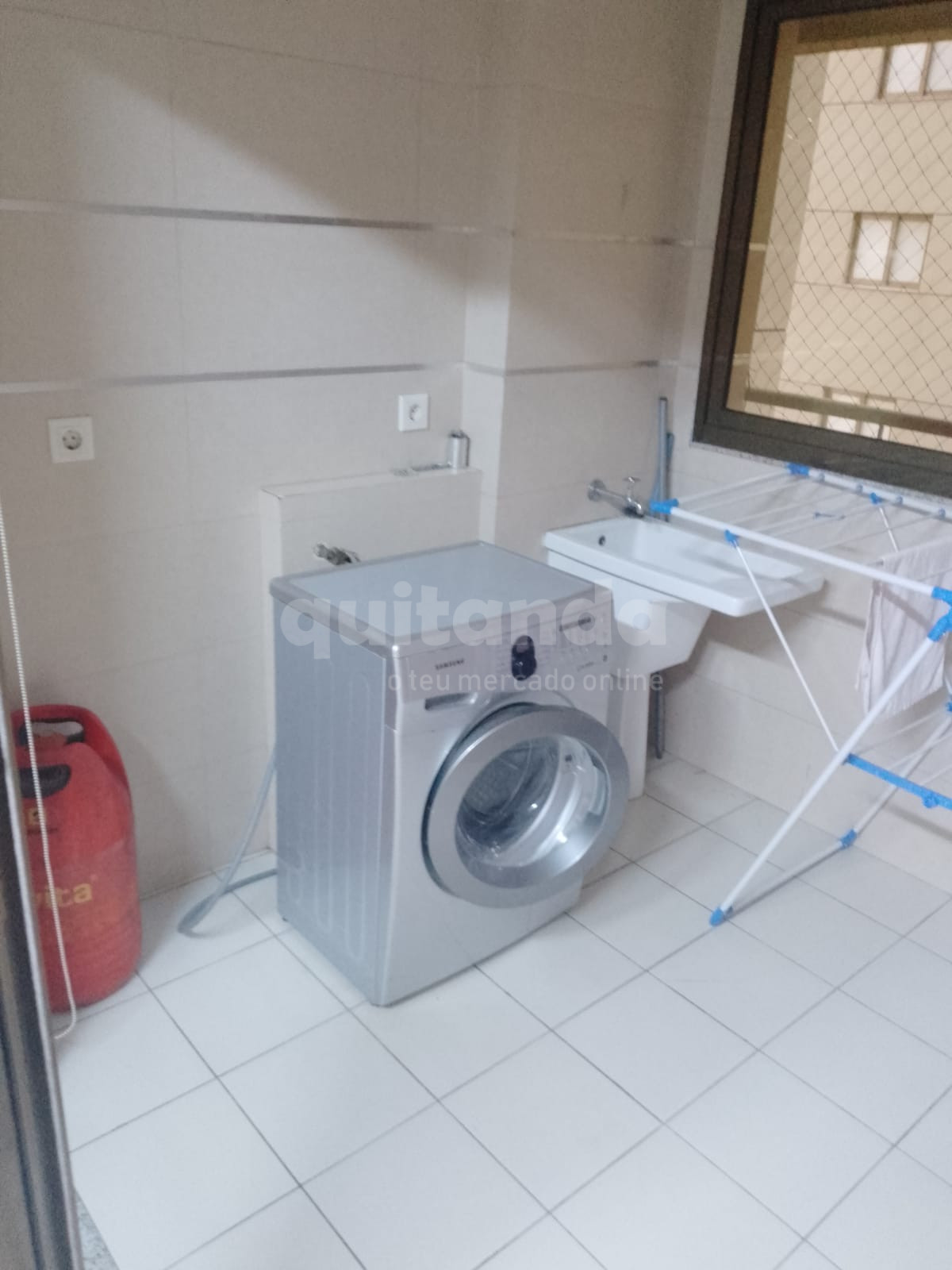 Apartamento T3 mobilado no condomínio Clássicos do Sul/Benfica - Quitanda