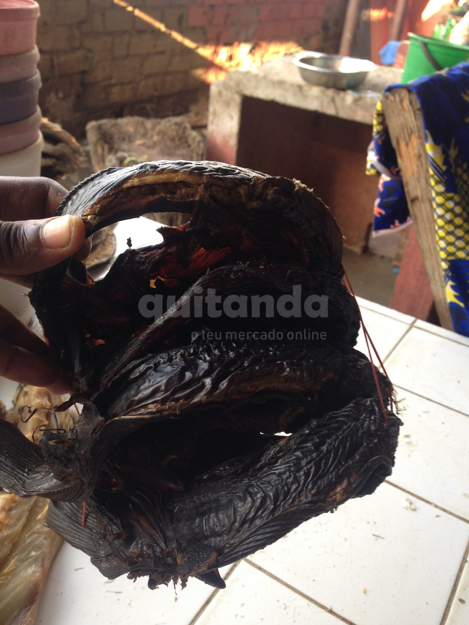 Peixe bagre fumado - Quitanda