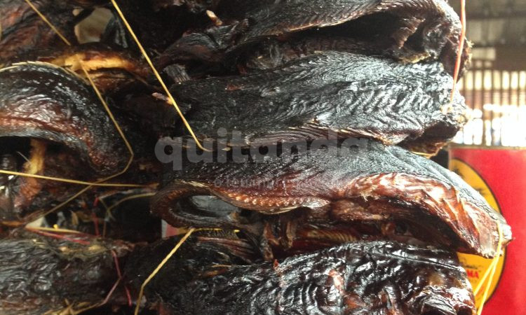 Peixe bagre fumado - Quitanda