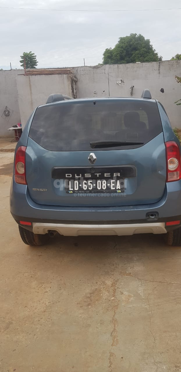 Vender: viatura Renault Duster - Quitanda