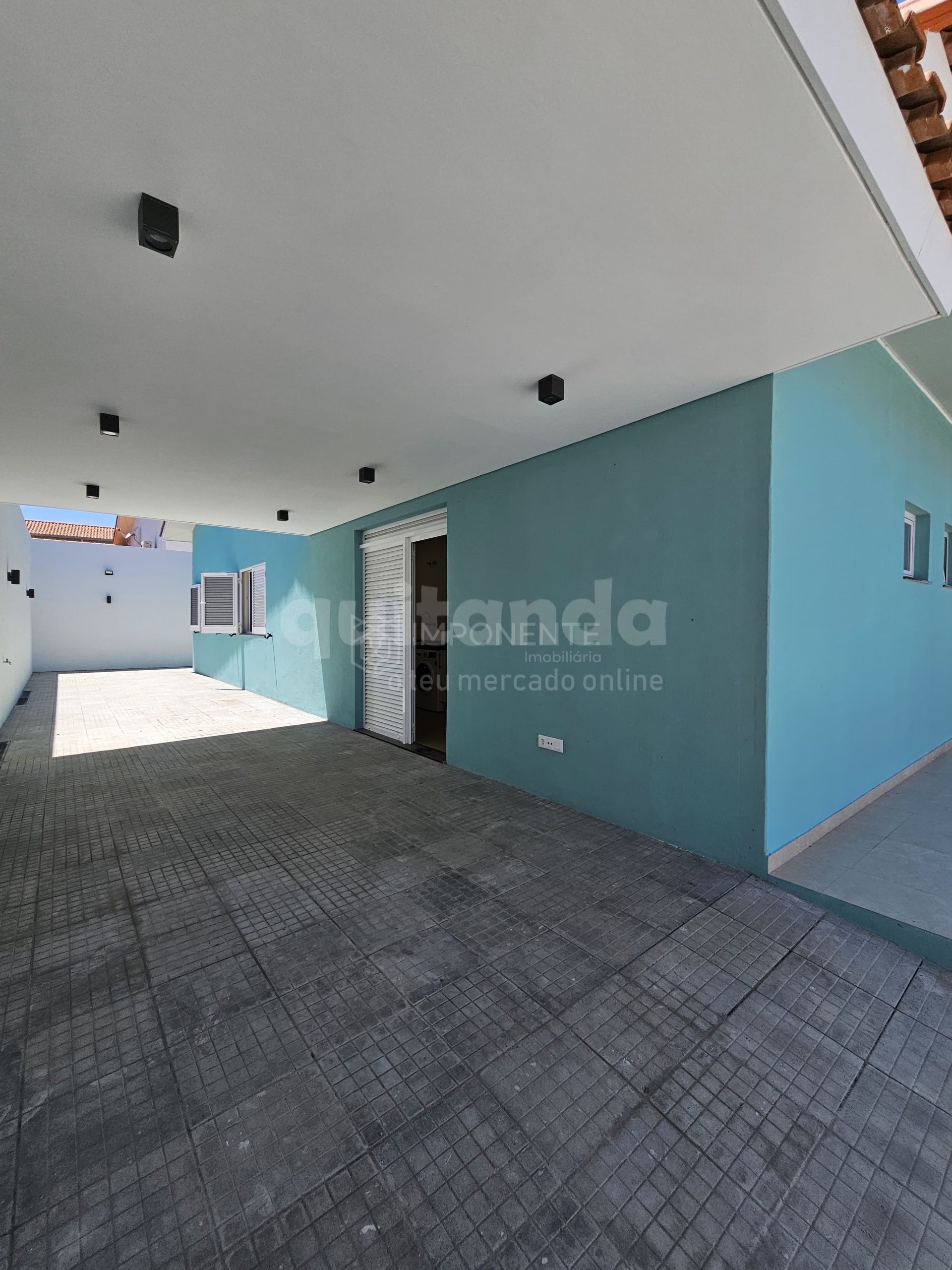 Vender: Vivenda V3 no Condomínio Maravilha -Talatona - Quitanda